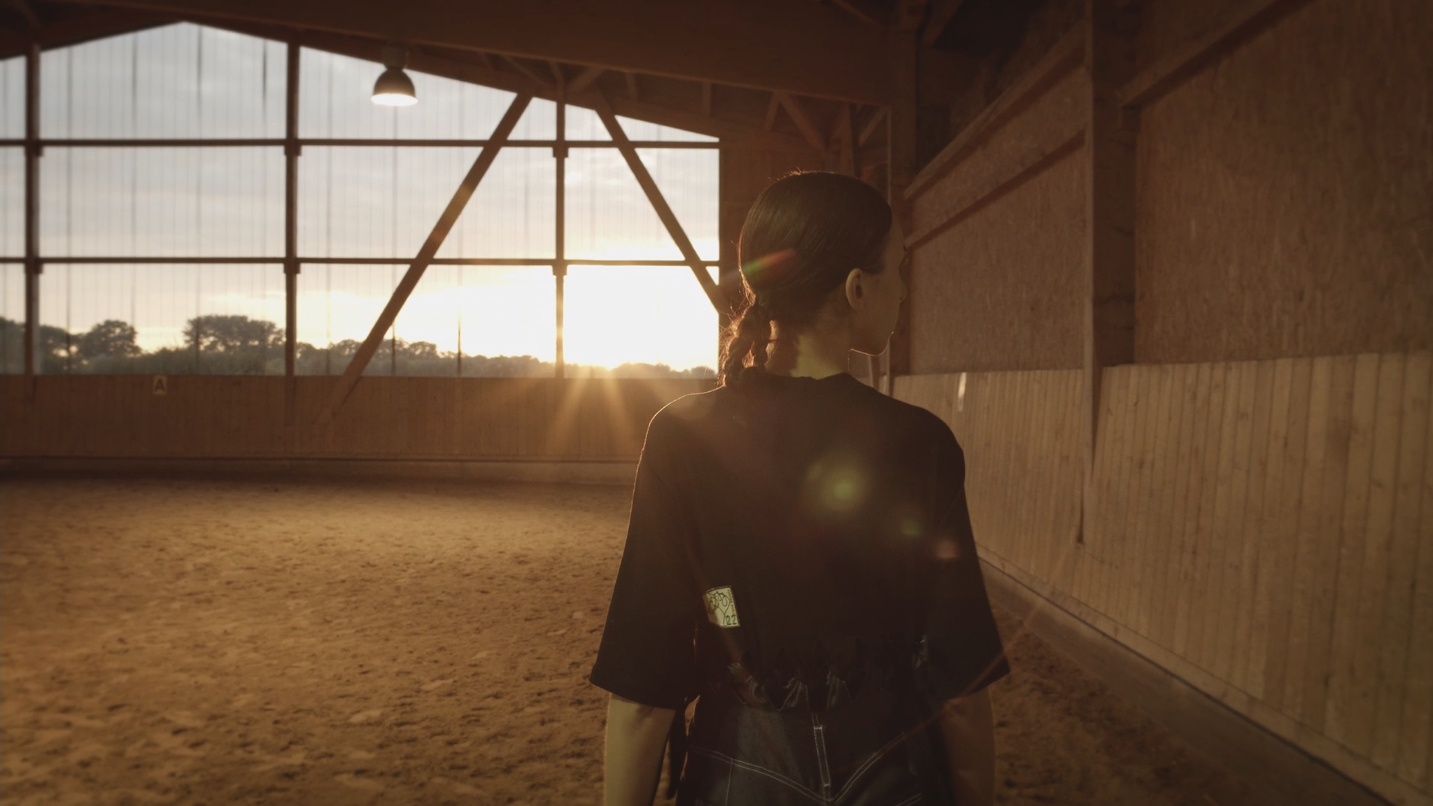 SAMPLE-CM Channels The Strength and Power of The Amazons in New ...